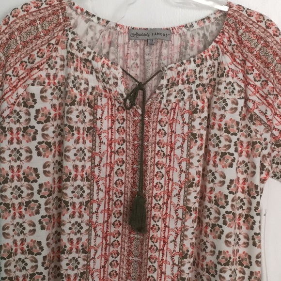 Absolutely Famous | Tops | Absolutely Famous Floral Print Blouse | Poshmark
